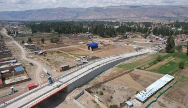 Sima Perú avanza construcción del segundo puente más largo del Perú en ...